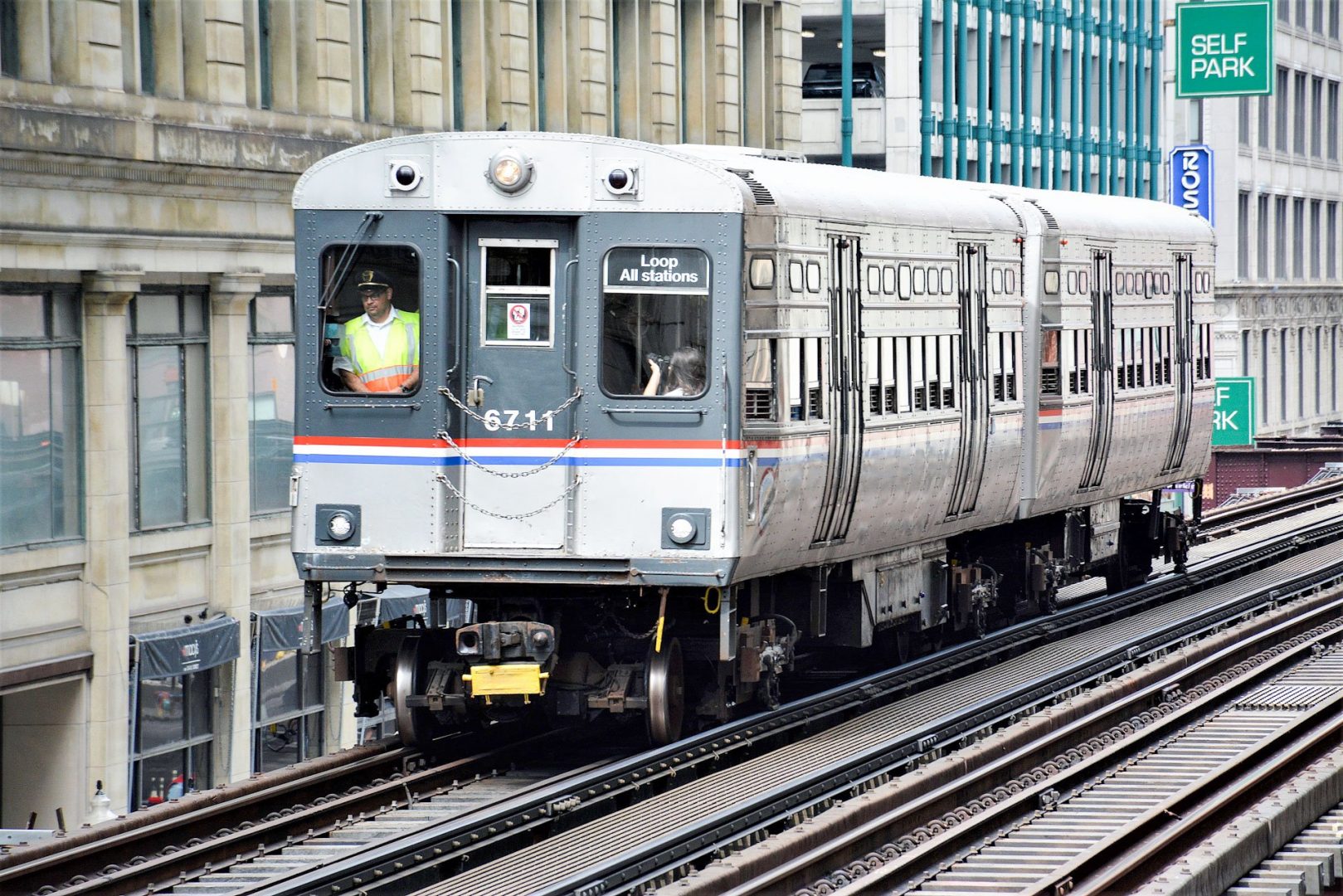 Who can I sue for a Chicago Transit Authority train crash with injuries ...